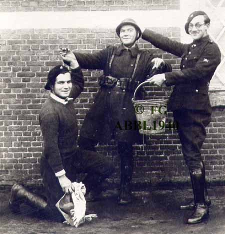 Kanonniers 4,7 met attribuut chars de combat